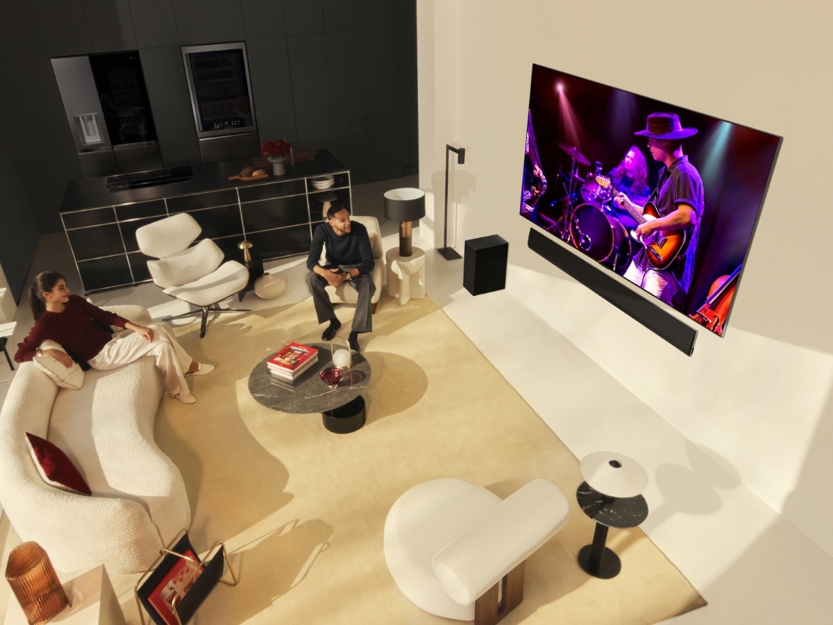 LG’s M4 OLED evo is the 'First Ever' TV to Deliver 4K 144hz Without ...