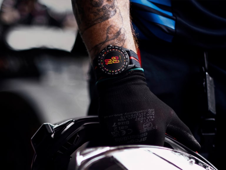 With Connected Calibre E4, TAG Heuer and Oracle Red Bull Racing are ...