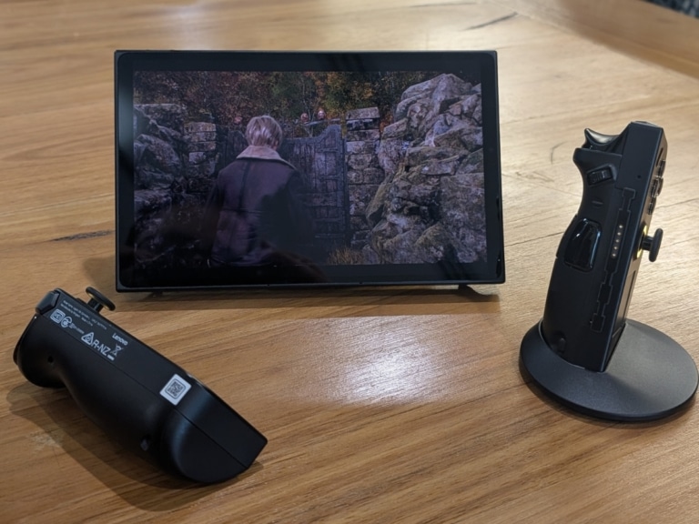 7 Best Handheld Gaming Consoles You Can Buy Today | Man of Many