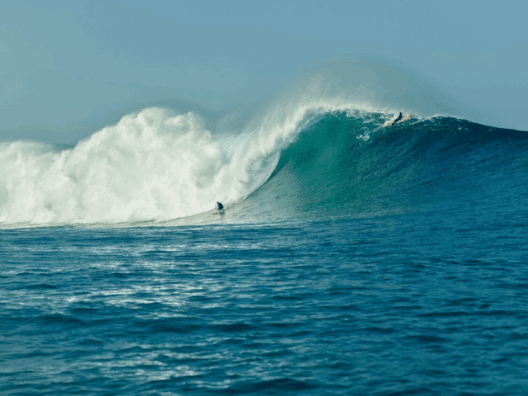 Chasing Ocean Giants: One Surfer's Record-Breaking Journey of Big-Wave ...