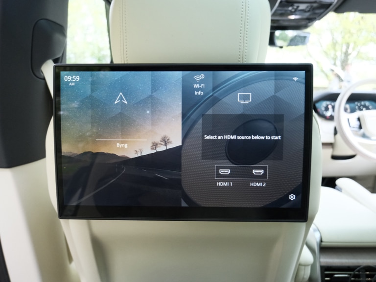 2025 Range Rover Autobiography Review | Man of Many