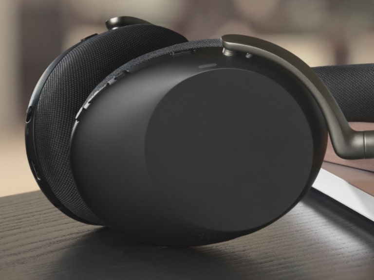 Jabra Evolve3 85 Review: Clearer Calls Without the Hideous Headset ...